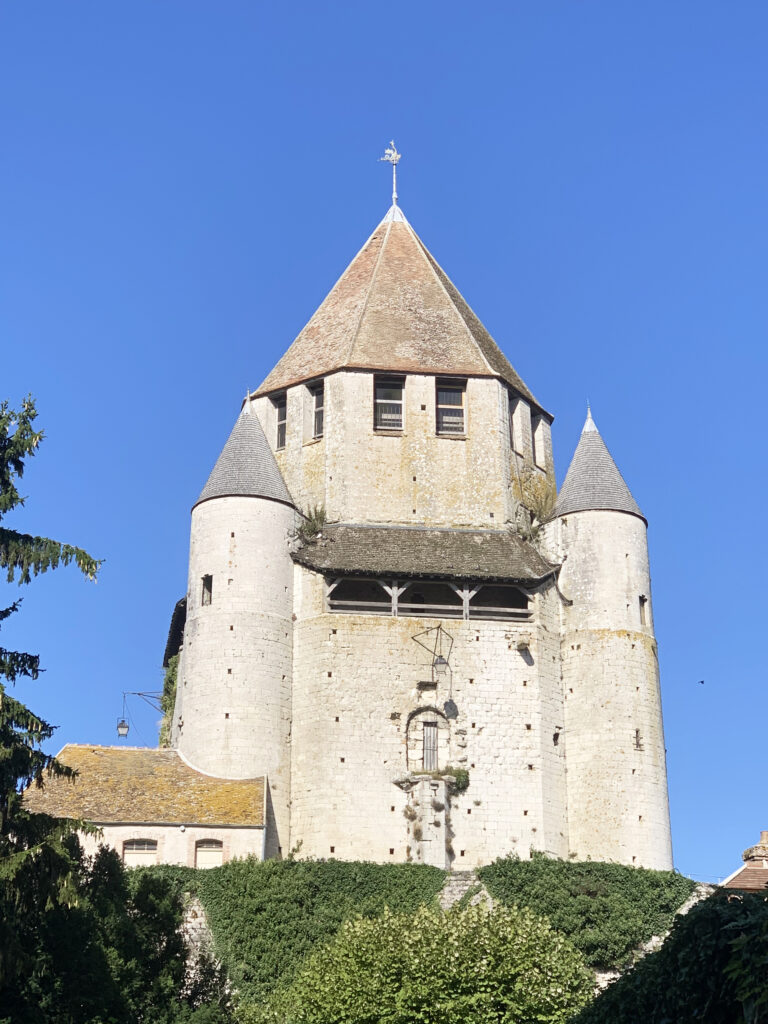 Gite AIRBNB "Le Constantin" I Cité médiévale de Provins